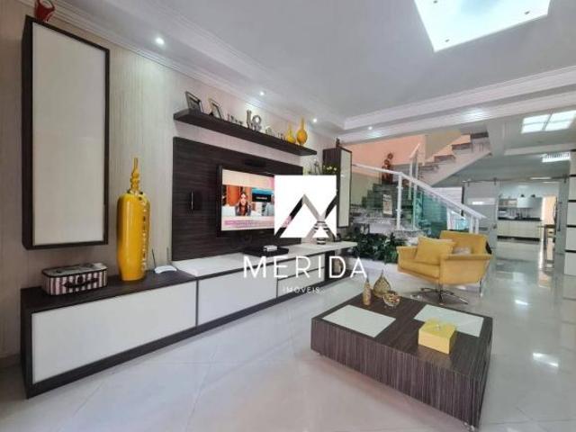 Sobrado com 3 dormitórios à venda, 298 m² por R$ 1.778.000,00 Vila Assunção Santo André/SP