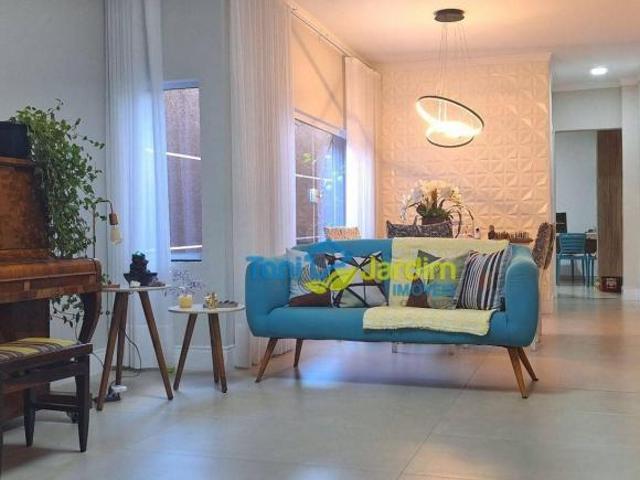 Sobrado com 3 dormitórios à venda, 299 m² por R$ 1.200.000,00 Vila Curuçá Santo André/SP