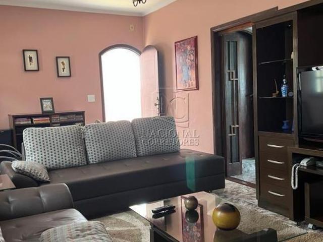 Sobrado com 3 dormitórios à venda, 299 m² por R$ 550.000,00 Vila Renato Zona