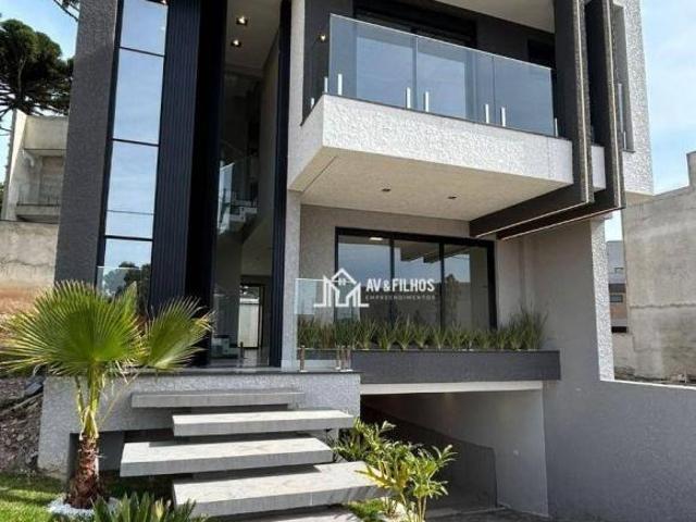 Sobrado com 3 dormitórios à venda, 290 m² por R$ 1.550.000,00 Costeira São José dos Pinhais/PR