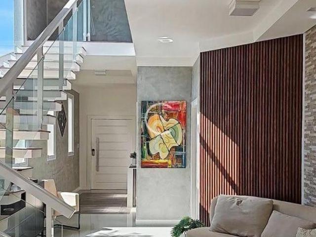 Sobrado com 3 dormitórios à venda, 290 m² por R$ 1.999.000,00 Urbanova São José dos Campos/SP