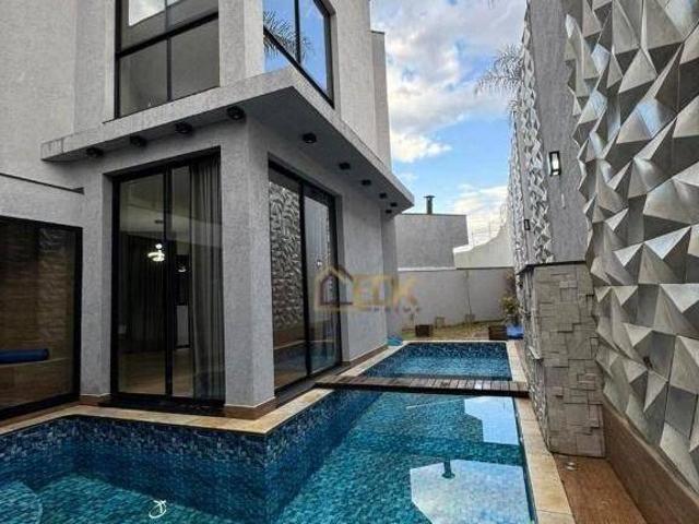 Sobrado com 3 dormitórios à venda, 290 m² por R$ 2.300.000,00 Condomínio Residencial Tecoara Tau