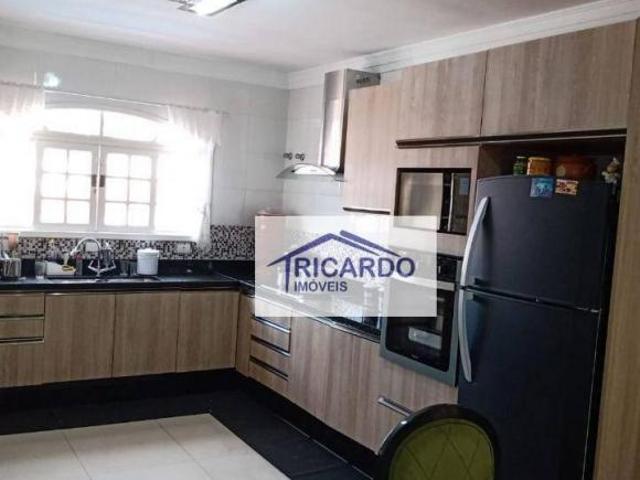 Sobrado com 3 dormitórios à venda, 290 m² por R$ 742.000,00 Vila das Bandeiras Guarulhos/SP