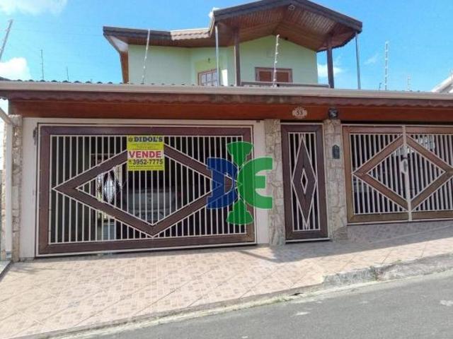 Sobrado com 3 dormitórios à venda, 291 m² por R$ 900.000,00 Jardim Terras de São João Jacareí/SP