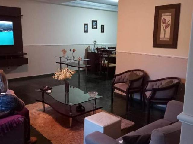 Sobrado com 3 dormitórios à venda, 309 m² por R$ 1.908.000,01 Jardim Santo André/SP