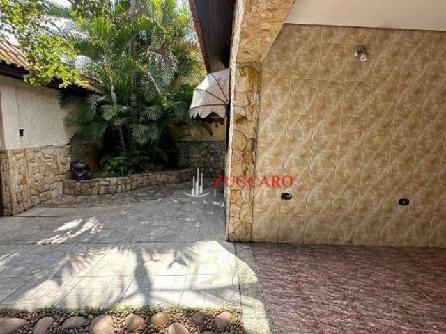 Sobrado com 3 dormitórios à venda, 300 m² por R$ 1.084.900,00 Vila Galvão Guarulhos/SP