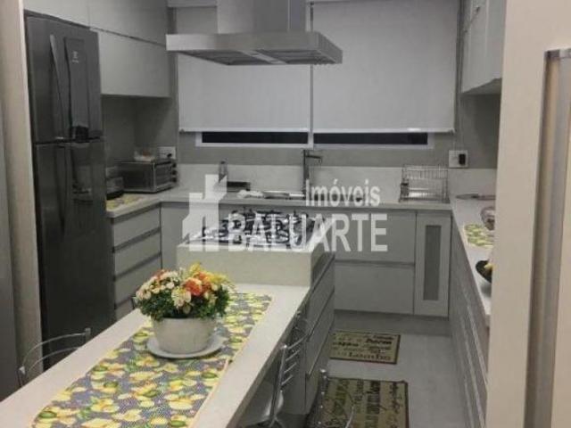 Sobrado com 3 dormitórios à venda, 300 m² por R$ 2.400.000,00 Interlagos São Paulo/SP