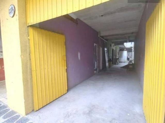 Sobrado com 3 dormitórios à venda, 300 m² por R$ 700.000,00 Campo Comprido Curitiba/PR