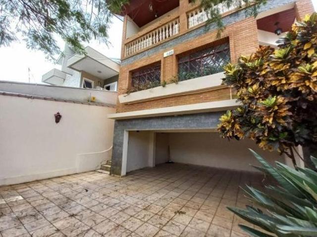 Sobrado com 3 dormitórios à venda, 300 m² por R$ 850.000,00 Jardim das Indústrias São José dos C