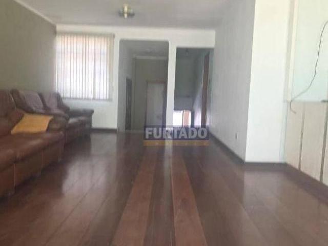 Sobrado com 3 dormitórios à venda, 300 m² Vila Valparaíso Santo André/SP