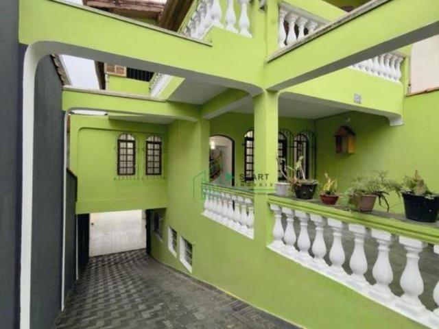 Sobrado com 3 dormitórios à venda, 315 m² por R$ 899.000 Vila Vitória Santo André/SP