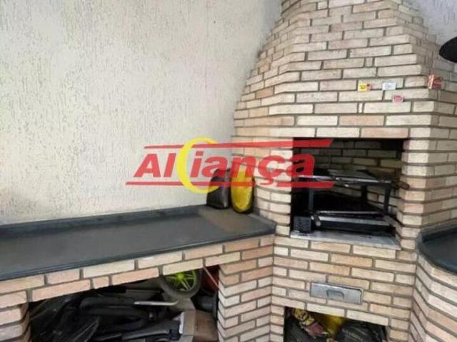 Sobrado com 3 dormitórios à venda, 315 m² por R$ 990.000,00 Jardim São Judas Tadeu Guarulhos