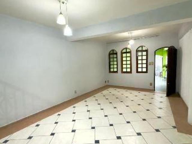 Sobrado com 3 dormitórios à venda, 315 m² Vila Vitória Santo André/SP