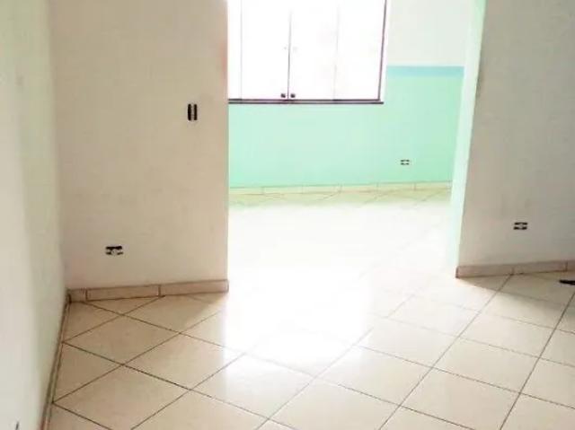 Sobrado Residencial 3 suítes com 6 vagas em Jardim Las Vegas, Santo André – Financia e aceita permut