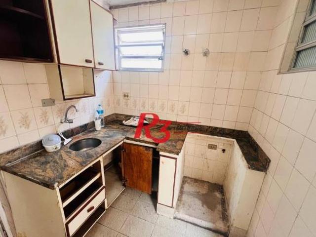 Sobrado com 3 dormitórios à venda, 311 m² por R$ 3.000.000,00 Embaré Santos/SP