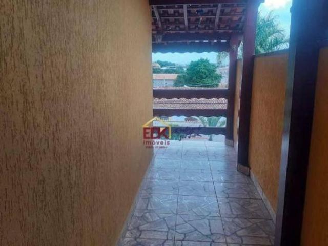 Sobrado com 3 dormitórios à venda, 325 m² por R$ 445.000,00 Parque Aeroporto Taubaté/SP