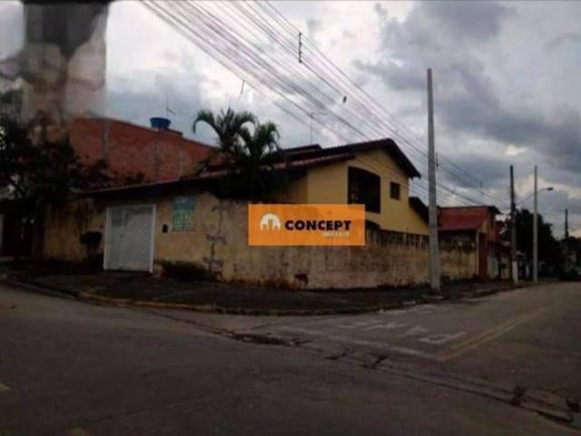 Sobrado com 3 dormitórios à venda, 328 m² por R$ 750.000,00 Jardim Saúde Suzano/SP