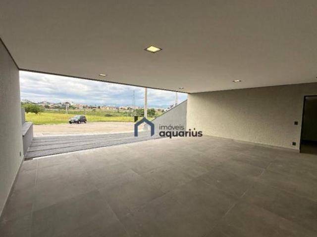 Sobrado com 3 dormitórios à venda, 320 m² Condomínio Santa Mônica Caçapava/São Paulo
