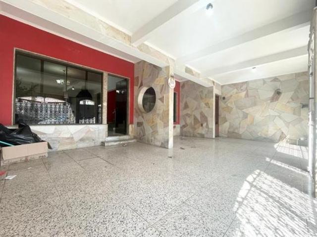 Sobrado com 3 dormitórios à venda, 320 m² por R$ 950.000,00 Vila Camilópolis Santo André/SP