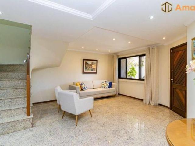 Sobrado com 3 dormitórios à venda, 330 m² por R$ 1.495.000,00 Agua Verde Curitiba/PR
