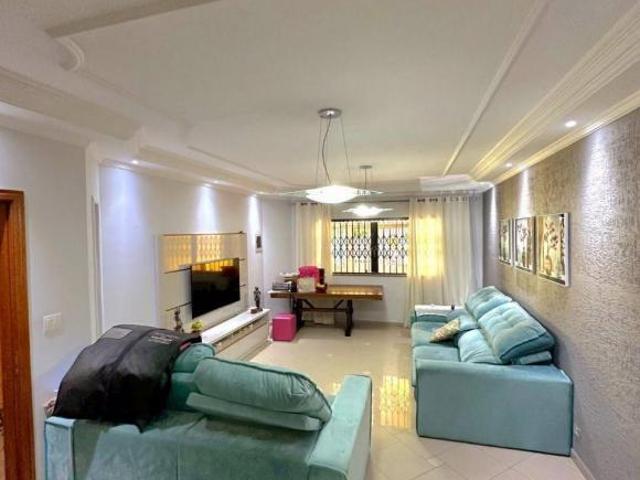 Sobrado com 3 dormitórios à venda, 330 m² por R$ 990.000,00 Vila Pereira Barreto São Paulo/SP
