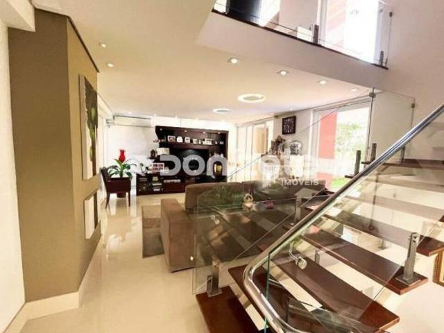 Sobrado com 3 dormitórios à venda, 330 m² Vila Bastos Santo André/SP