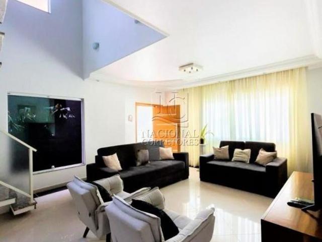 Sobrado com 3 dormitórios à venda, 331 m² por R$ 1.285.000,00 Vila Camilópolis Santo André/SP