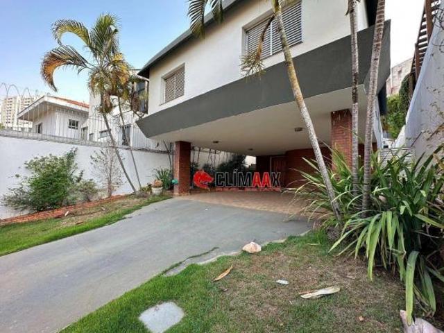 Sobrado em Vila Romana com 333m² e terreno de 486m² São Paulo/SP