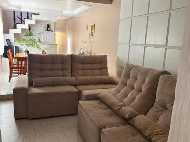 Sobrado com 3 dormitórios à venda, 343 m² por R$ 851.000,00 Parque São Vicente Mauá/SP