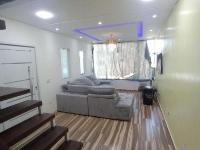Sobrado com 3 dormitórios à venda, 350 m² por R$ 779.000,00 Jardim Adriana Guarulhos/SP