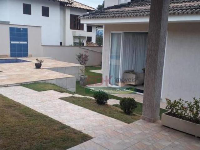 Sobrado com 3 dormitórios à venda, 364 m² por R$ 2.300.000,00 Colonial Village Pindamonhangaba/S