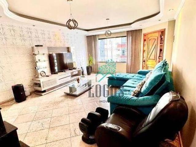 Sobrado com 3 dormitórios à venda, 366 m²