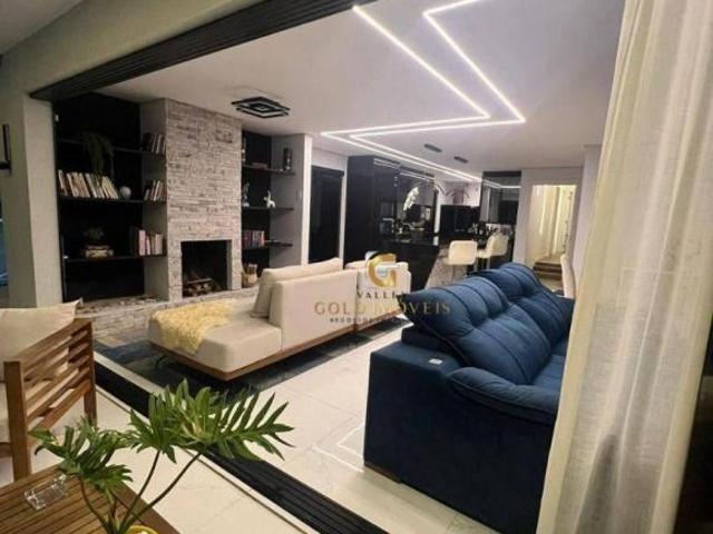 Sobrado com 3 dormitórios à venda, 368 m² por R$ 1.596.000,00 Jardim Oswaldo Cruz São José dos C