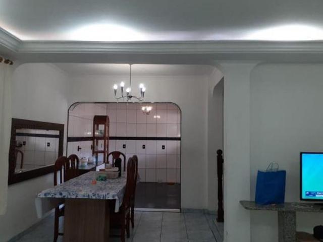 Sobrado com 3 dormitórios à venda, 360 m² por R$ 615.000,00 Jardim Utinga Santo André/SP