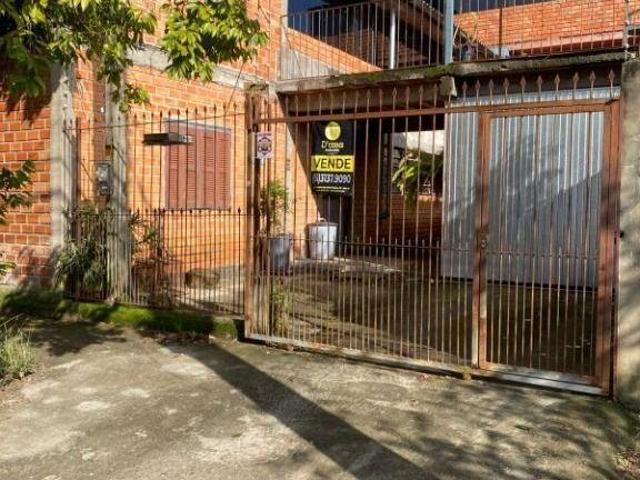 Sobrado com 3 dormitórios à venda, 386 m² por R$ 400.000,00 Parque da Matriz Cachoeirinha/RS