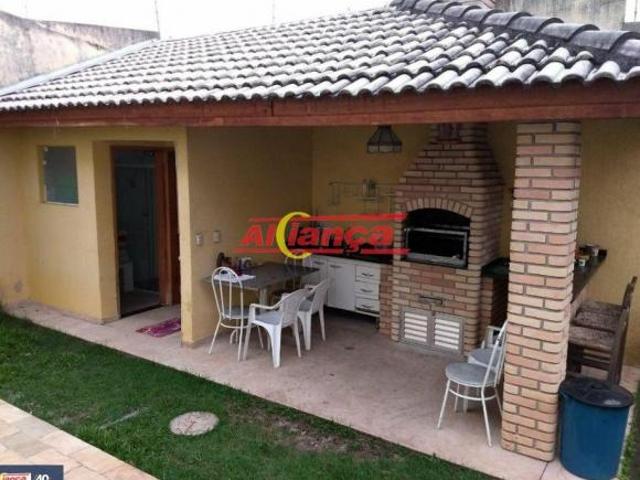 Sobrado com 3 dormitórios à venda, 380 m² Vila Galvão Guarulhos/SP