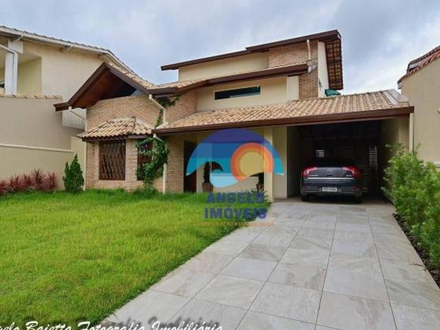 Sobrado com 3 dormitórios à venda, 382 m² por R$ 900.000,00 Jardim Imperador Peruíbe/SP