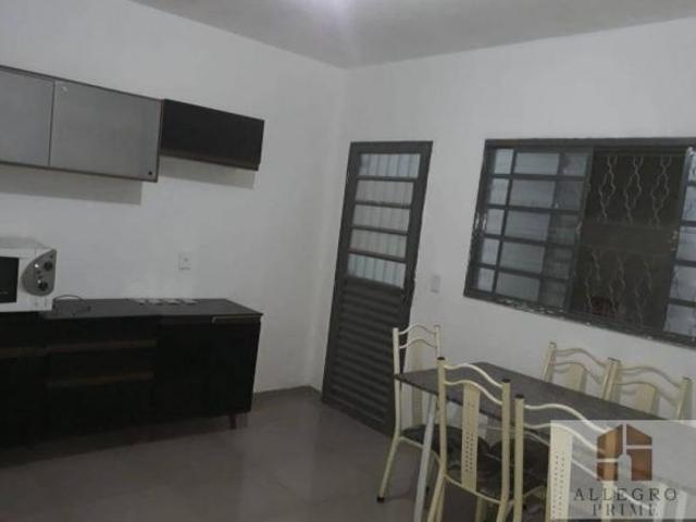 Sobrado com 3 dormitórios à venda, 400 m² por R$ 260.000,00 Jardim dos Coqueiros São Carlos/SP