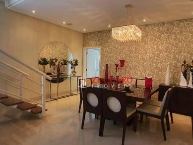 Sobrado com 3 dormitórios à venda, 400 m² por R$ 2.200.000,00 Parque Renato Maia Guarulhos/SP