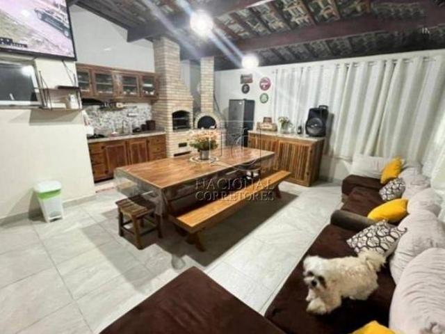 Sobrado com 3 dormitórios à venda, 400 m² por R$ 960.000,00 Vila Rio Branco