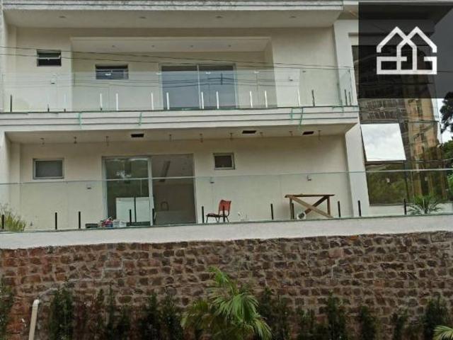 Sobrado com 3 dormitórios à venda, 415 m² por R$ 3.800.000,00 Country Cascavel/PR
