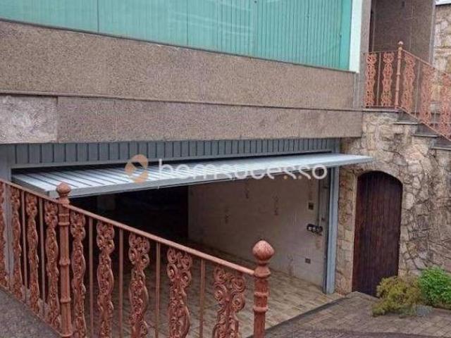 Sobrado com 3 dormitórios à venda, 440 m² por R$ 2.400.000,00 Vila Santa Clara São Paulo/SP