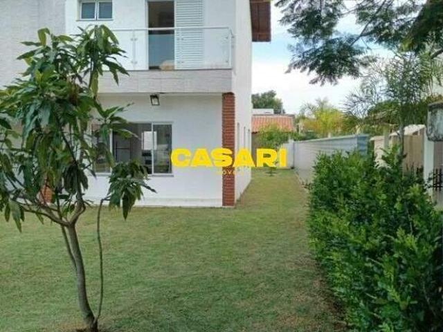 Sobrado com 3 dormitórios à venda, 450 m² Condomínio Ninho Verde I Eco Residenc
