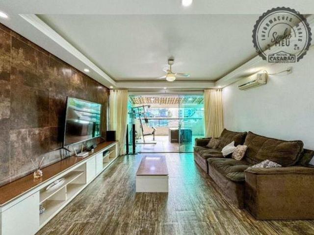 Sobrado com 3 dormitórios à venda, 451 m² por R$ 1.880.000,00 Boqueirão Praia Grande/SP