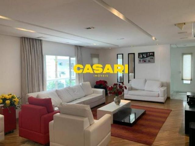 Sobrado com 3 dormitórios à venda, 474 m² Vila Gilda Santo André/SP