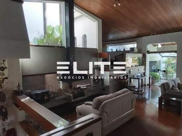 Sobrado com 3 dormitórios à venda, 520 m² por R$ 3.500.000,00 Campestre Santo André/SP