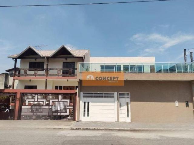 Sobrado com 3 dormitórios à venda, 520 m² por R$ 2.000.000 Jardim dos Ipês Suzano/SP