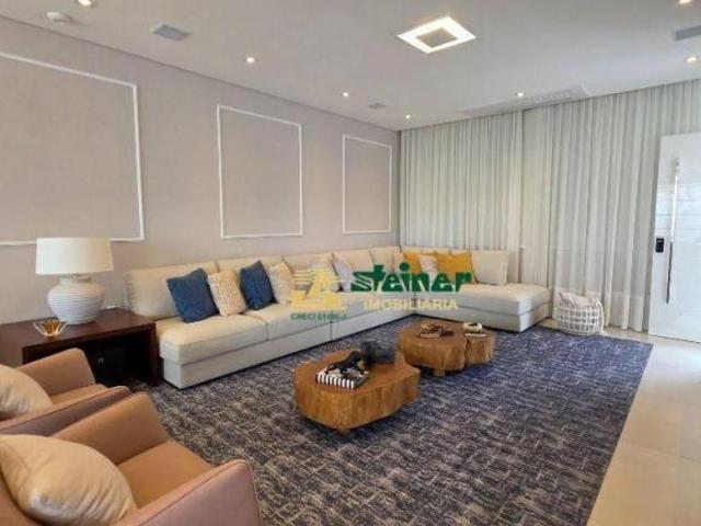 Sobrado com 3 dormitórios à venda, 580 m² por R$ 4.200.000,00 Jardim Imperial Hills III Arujá/SP