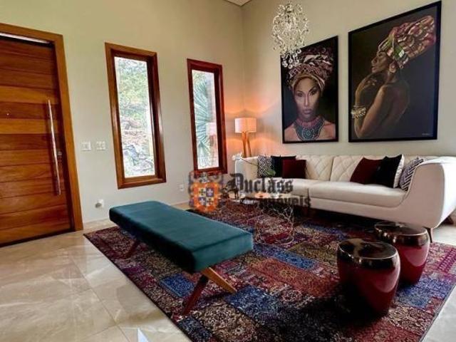 Sobrado com 3 dormitórios à venda, 800 m² por R$ 2.900.000 Reserva dos Pires Cotia/SP