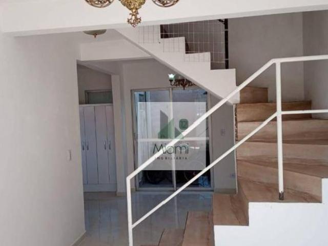 Sobrado com 3 dormitórios à venda, 80 m² por R$ 440.000,00 Uberaba Curitiba/PR